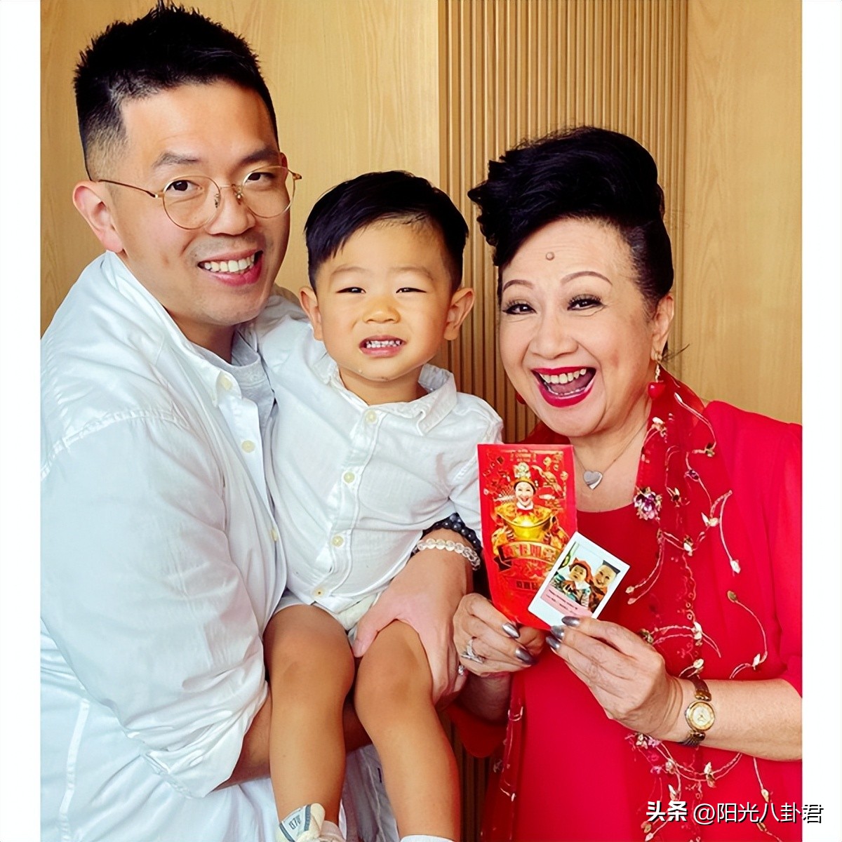 The play bone Xue Jiayan posted photos as Sun Qingsheng, who was once ...