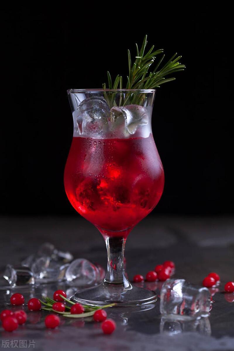 Brazilian Specialties: Berry Cocktails - iMedia