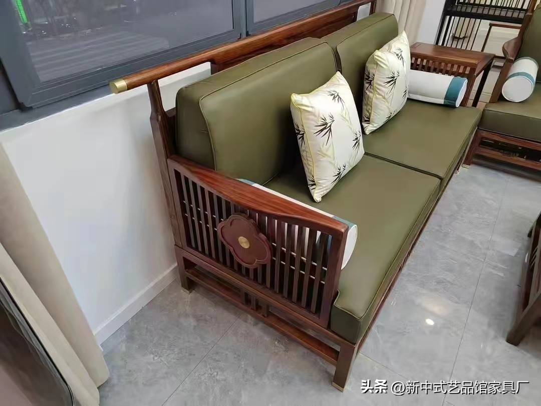 Interpret smart and elegant, make life full of emotional appeal - iNEWS