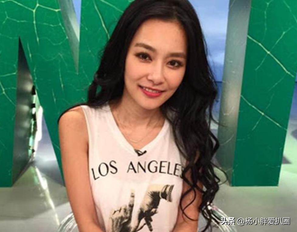 The noble lady Wang Sijia spent 900,000 yuan on luxury bags, but after flaunting her wealth, she ...