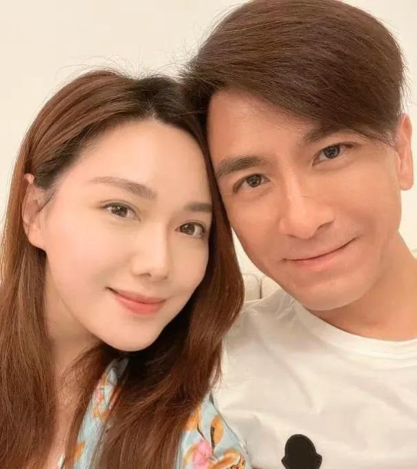 Tang Xiaotian's love affair was exposed, Quan Zhilong announced his comeback, and the new year ...