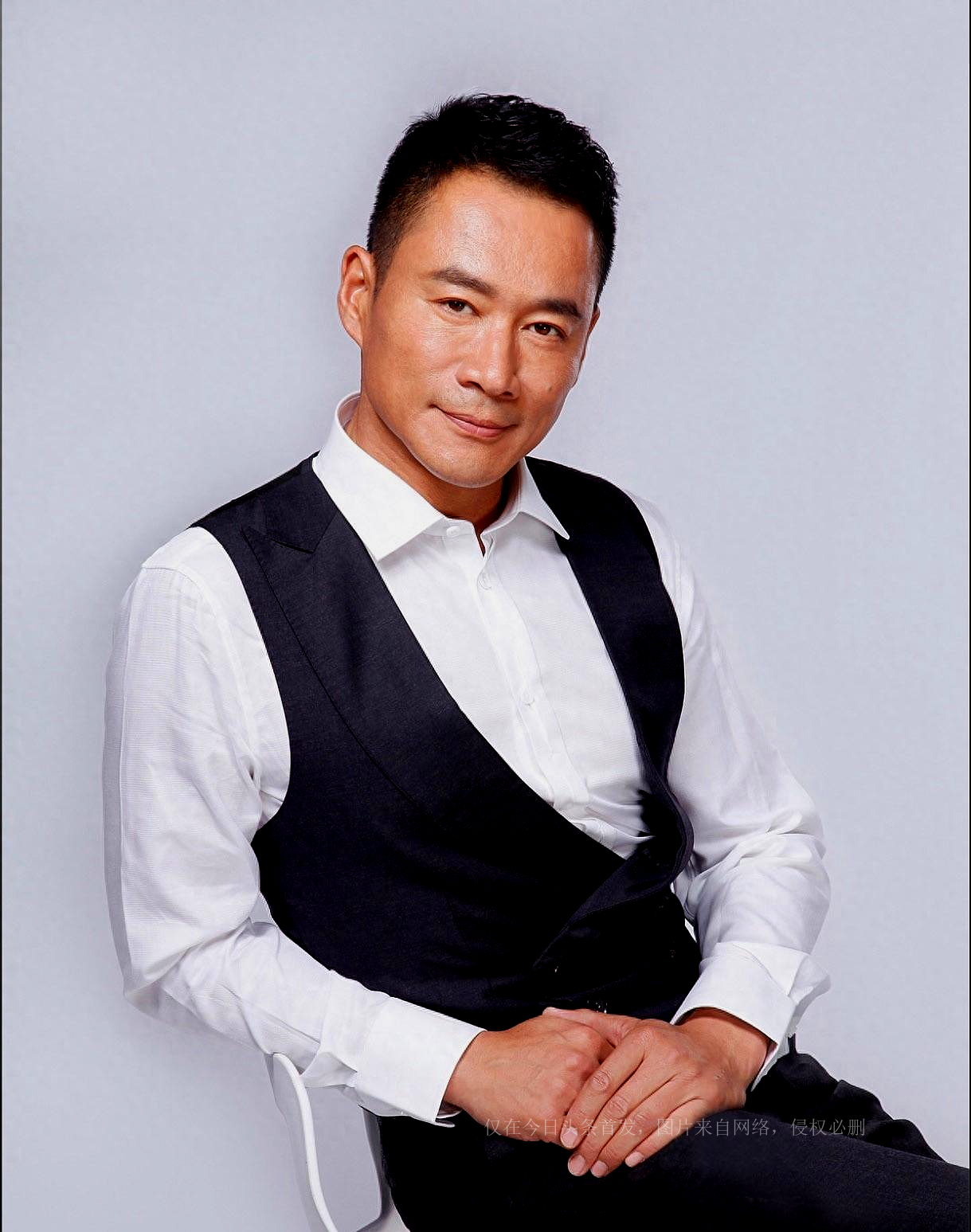 Famous actor Ding Haifeng: My old wife with cancer is the treasure in ...