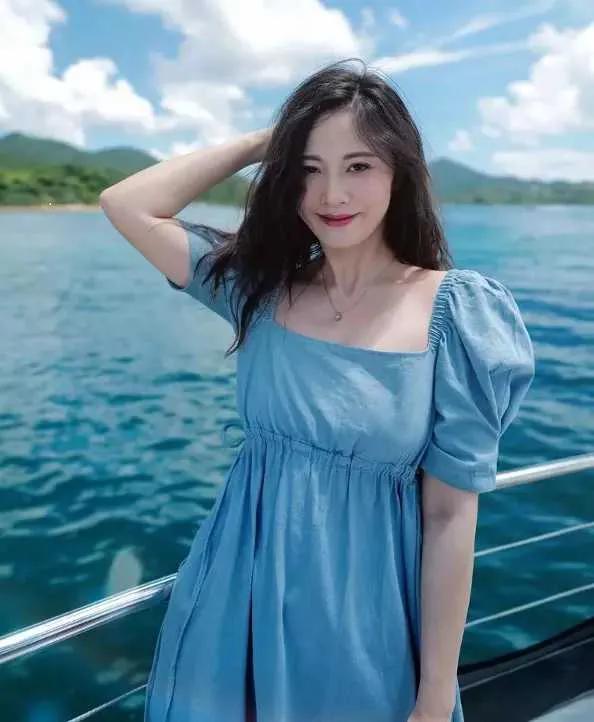 The 35-year-old Hua Dan who was "hidden" by TVB is suddenly rumored to ...