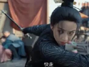 Wang Yibo Qing Leng's son is good in style, Song Qian's headgear is too ...