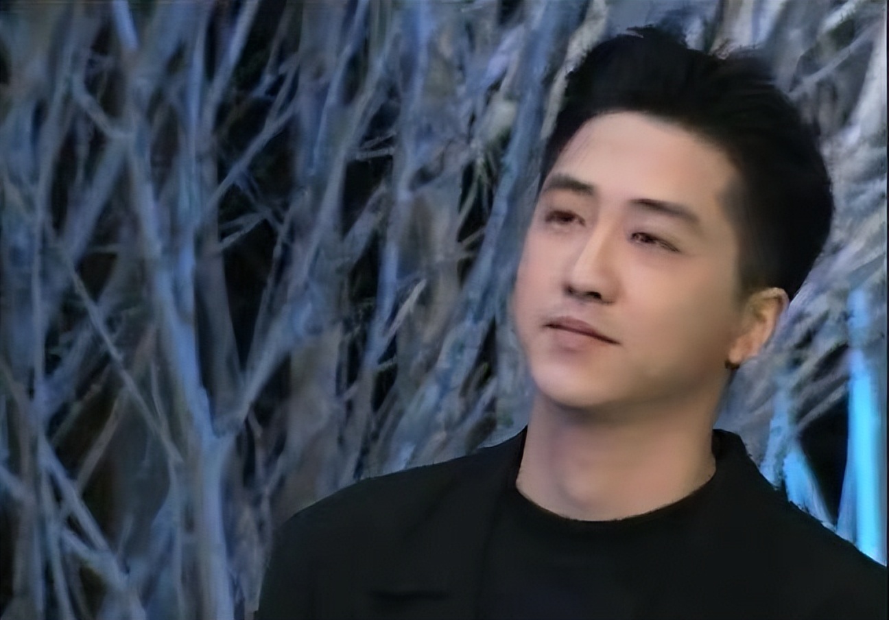 Over the age of 60, old age and son, the eternal "music urchin" Yu ...