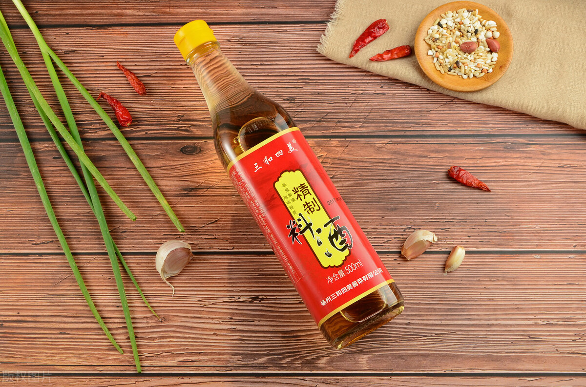 Crispy and delicious, full of aroma, the fragrance of the lips and ...