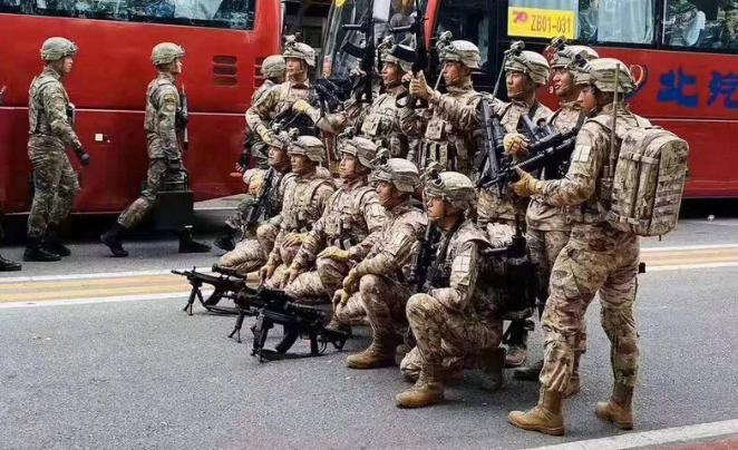 Type 20 rifle: Both the armed police and border guards are equipped ...