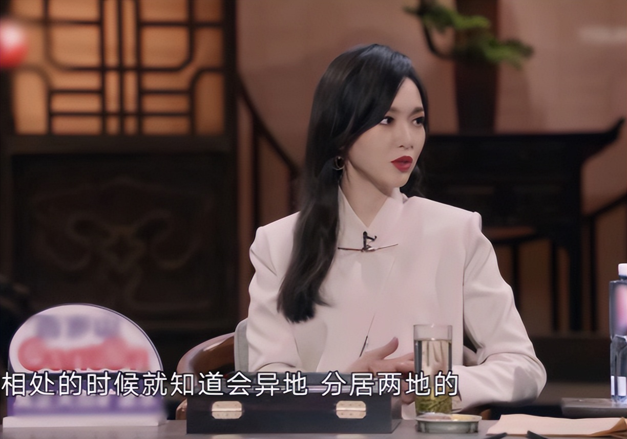 Tang Yan revealed that she and Luo Jin have been separated in two places all year round, and her ...