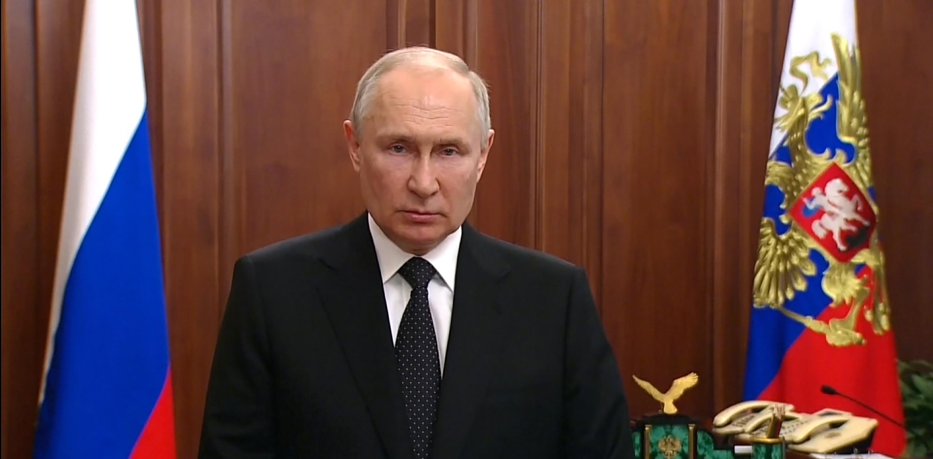 Putin takes a stand! Vows to crush Wagner's rebellion and warns ...