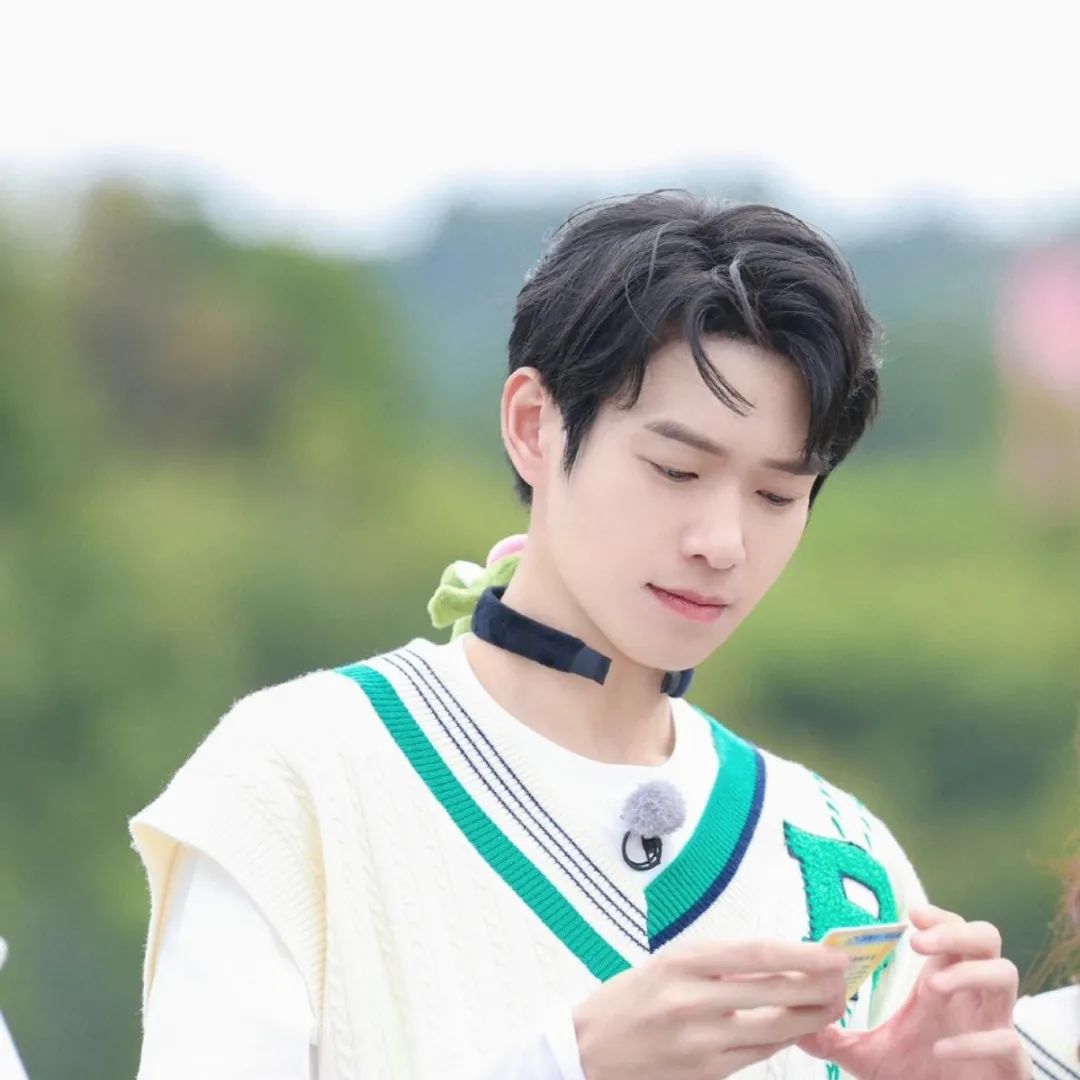 Yi Yang Qianxi, Zhou Dongyu, Zhou Zhennan, Xiao Zhan, Yang Zi, Wu ...