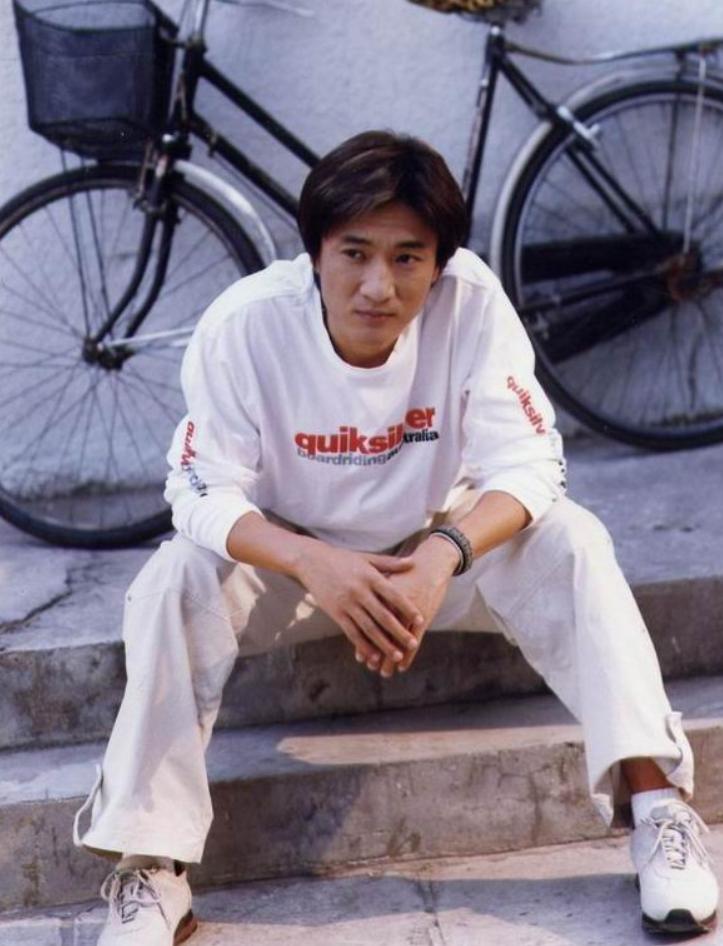 Powerful actor Han Qing: married an ordinary wife, gave birth to a ...