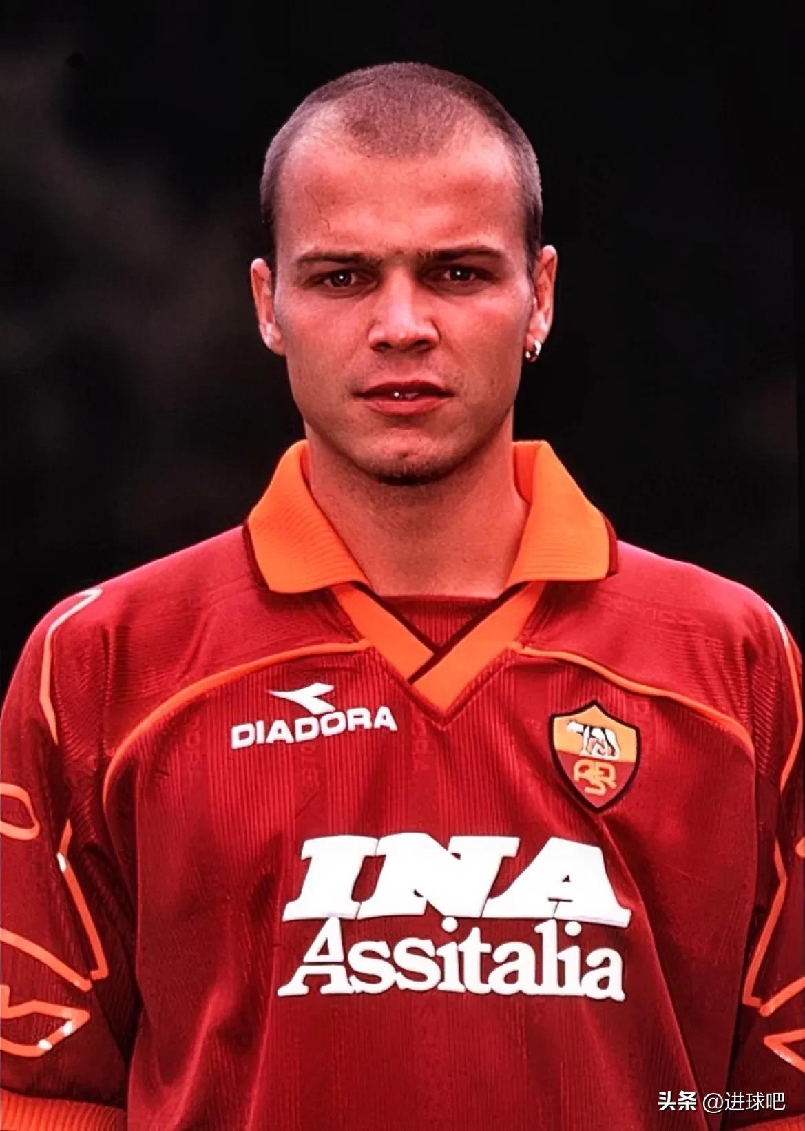 A list of "foreign aid" in the history of the Italian Roma team (1998/ ...