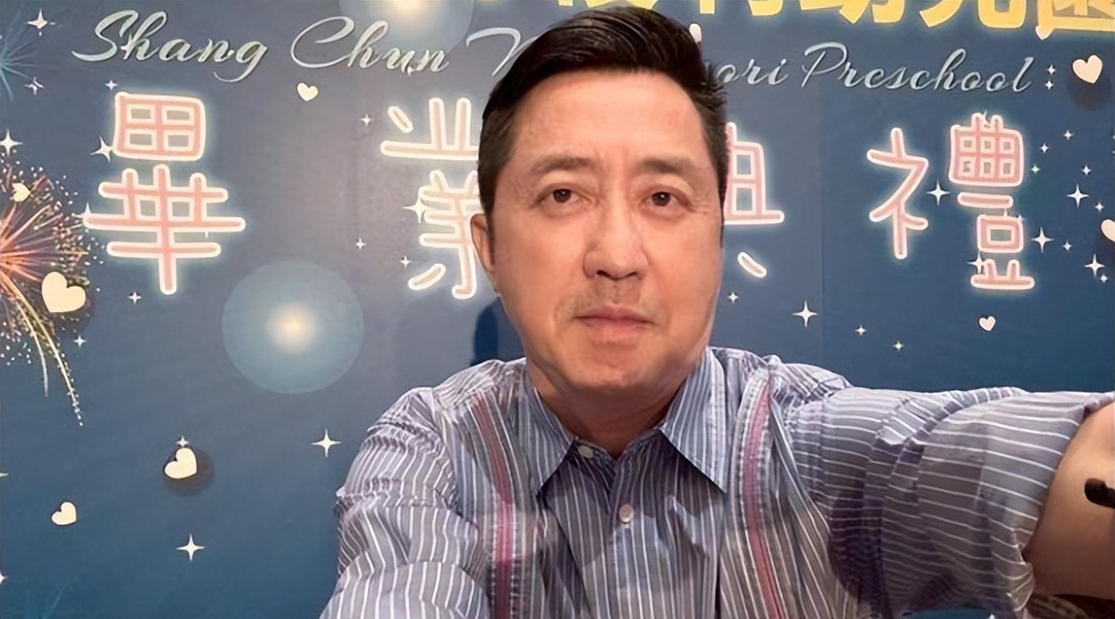 61-year-old Yu Chengqing's recent photos were exposed, and the selfie ...