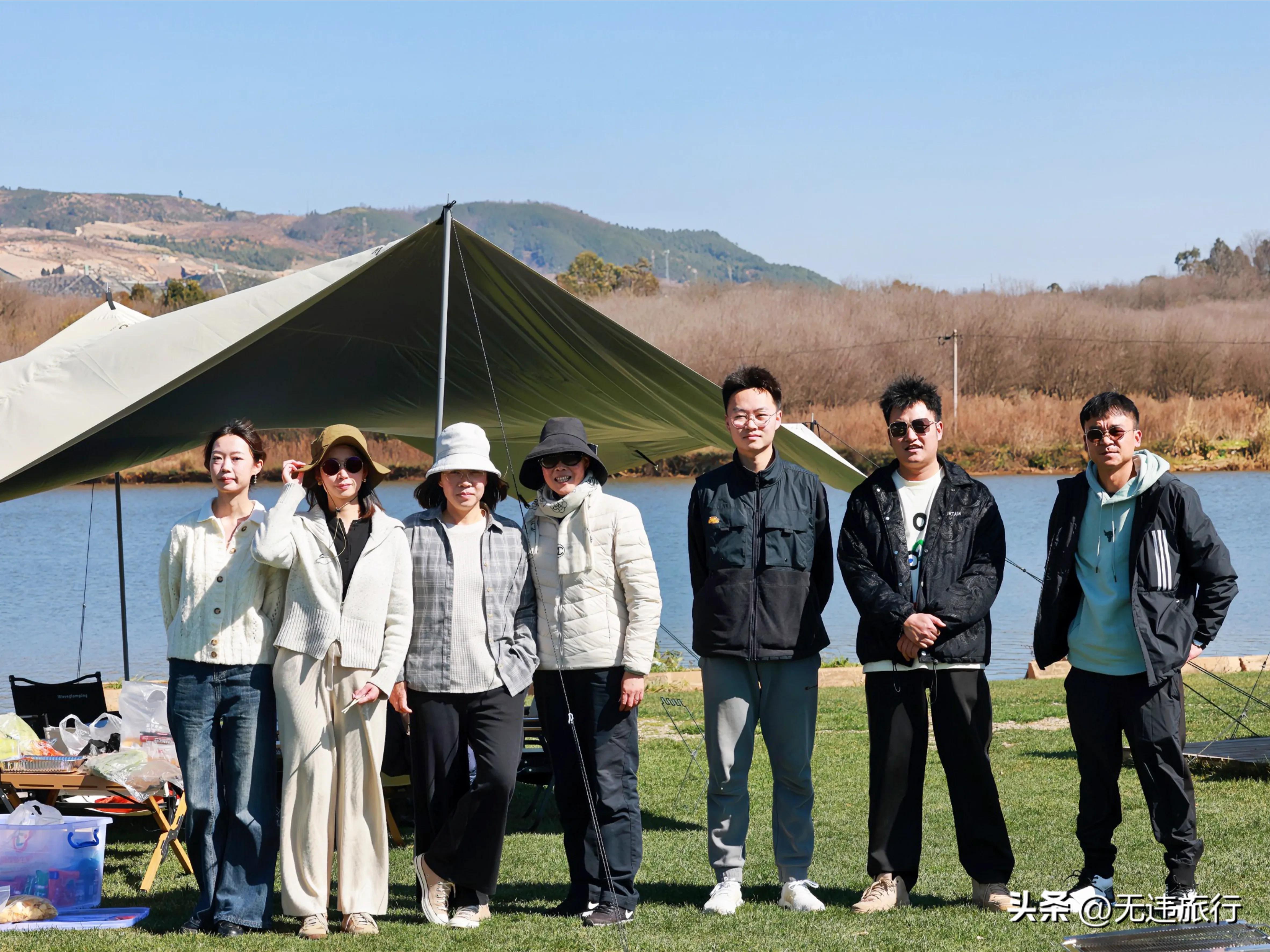 The ceiling of Kunming camping world: the documentary of the Weilu wild ...