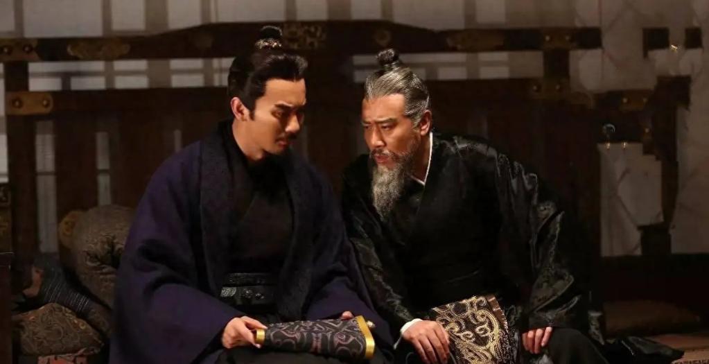 Cao Cao killed Yang Xiu and asked his father Yang Biao why he had lost ...