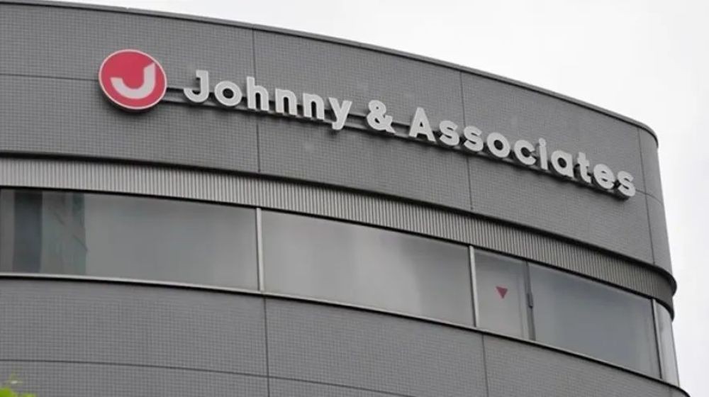 The "Father of Idols" of a generation, a mythical pervert - iNEWS