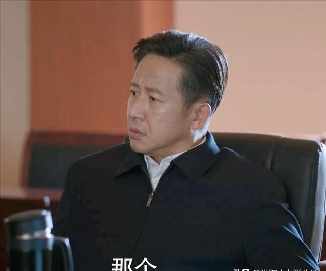 In "River Rises", I saw Zheng Hanjiang pretending to be sick and ...