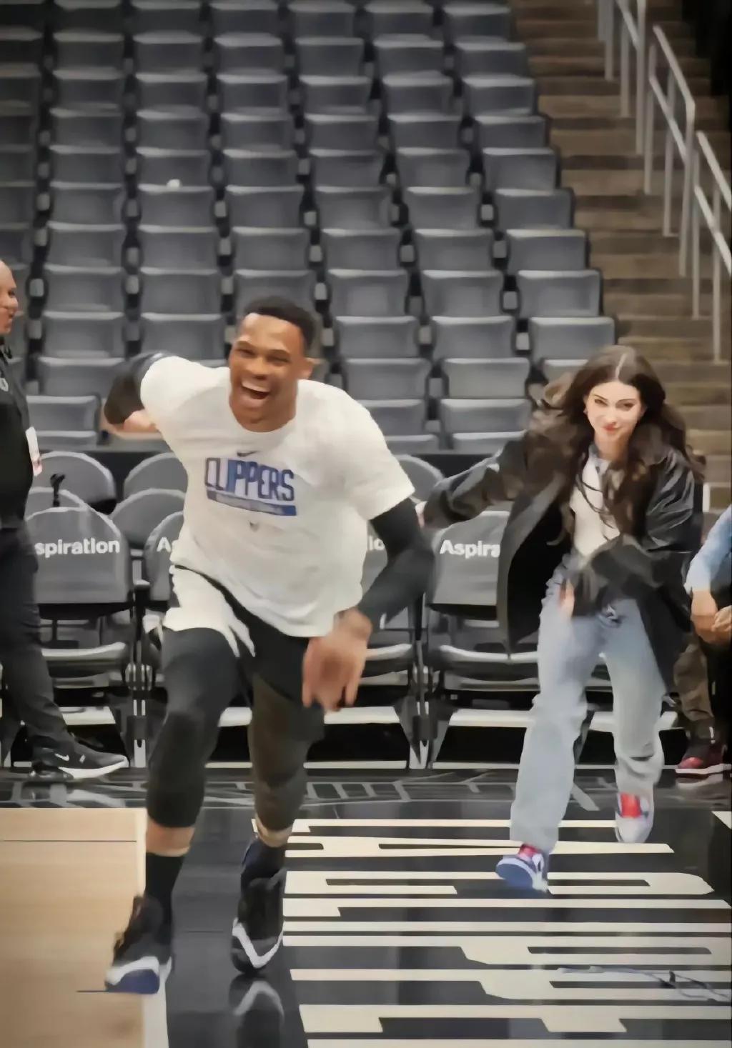 The Clippers did their best to play Westbrook, and the cute girl chased ...