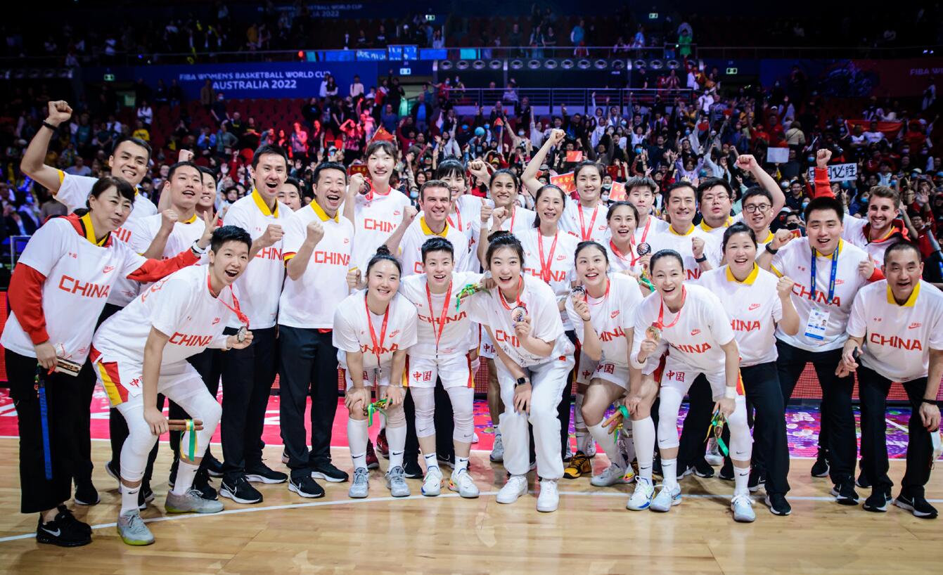 Reward 12 million!The women's basketball team won the first prize of ...