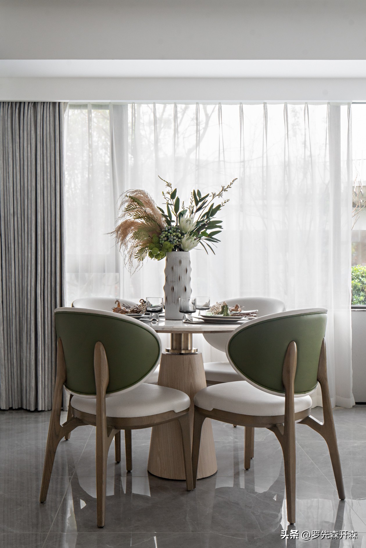 Simple and elegant fashion design, poetic green and fresh - iNEWS