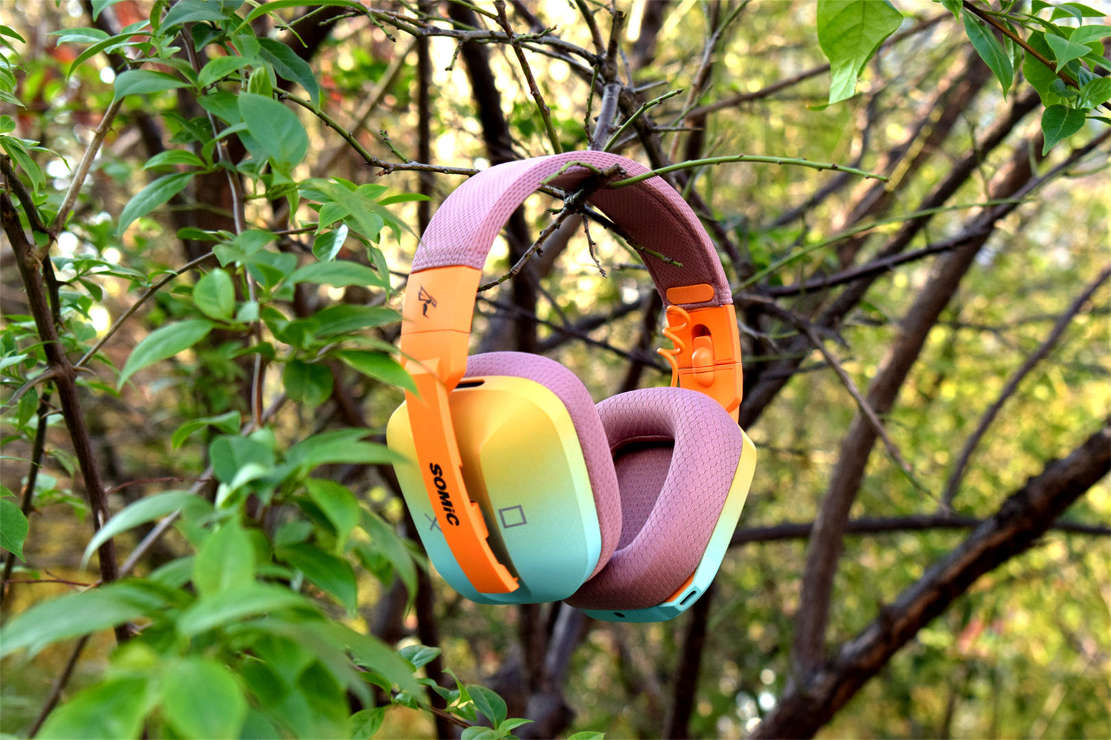 Enjoy the ultra-low latency of 35ms, listen to the sound and identify ...