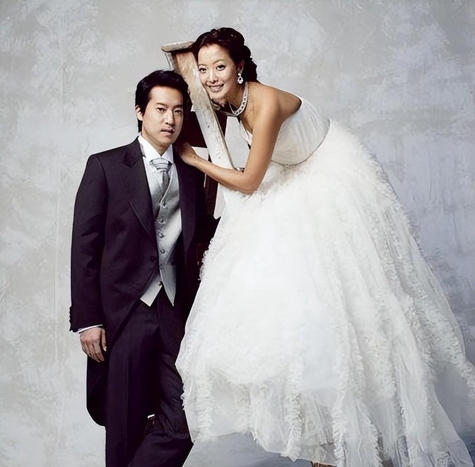 Kim Hee Sun's daughter's beauty has improved? 12 years of plastic ...