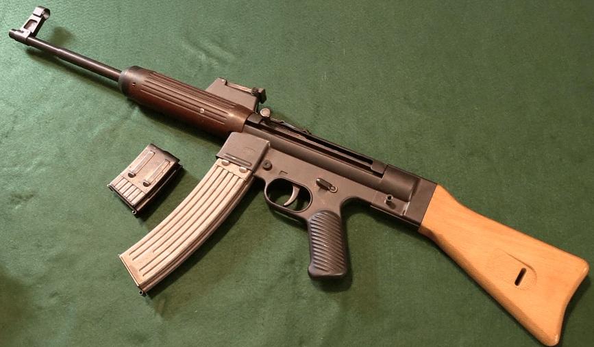 The STG44 was the forerunner of the modern assault rifle and was hailed ...