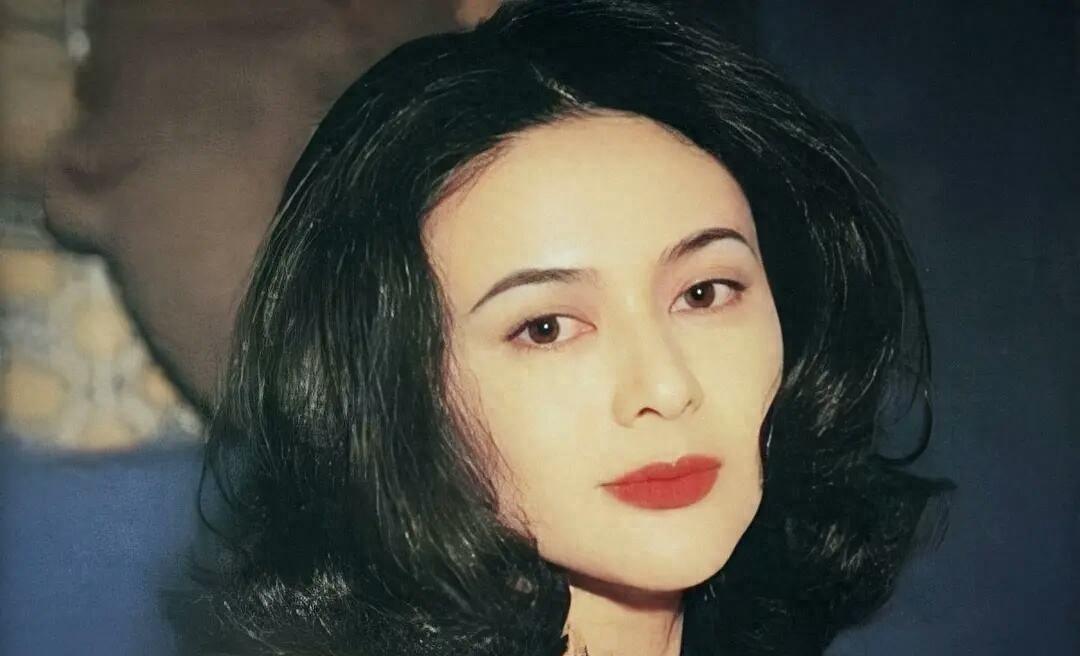 Three actresses who are stunningly beautiful but have never had ...