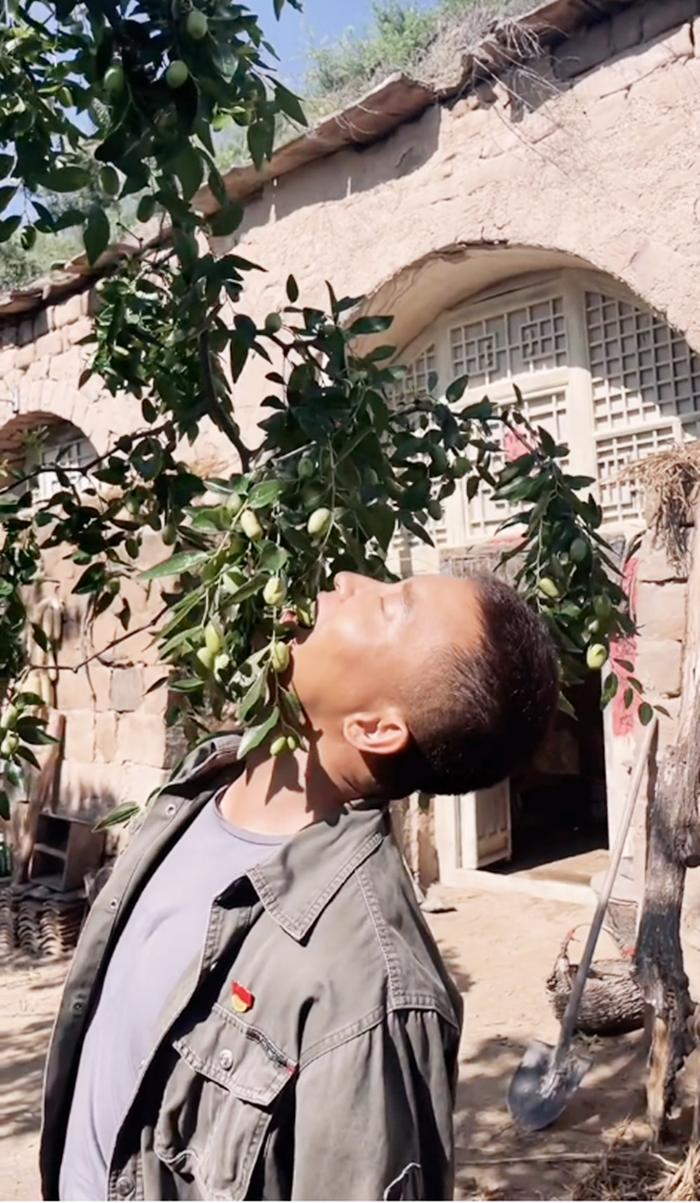 40-year-old actor Zhang Duo returned to the countryside to experience ...