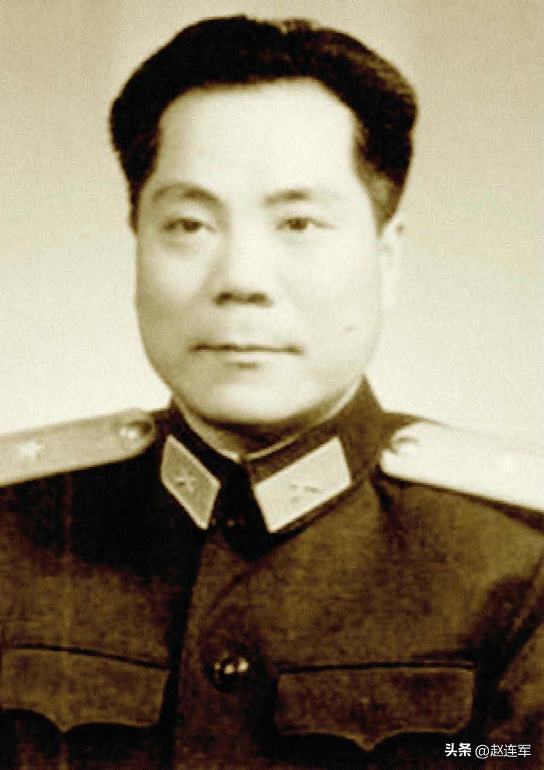 A general who came out of the New Fourth Army (140) - Major General Li ...