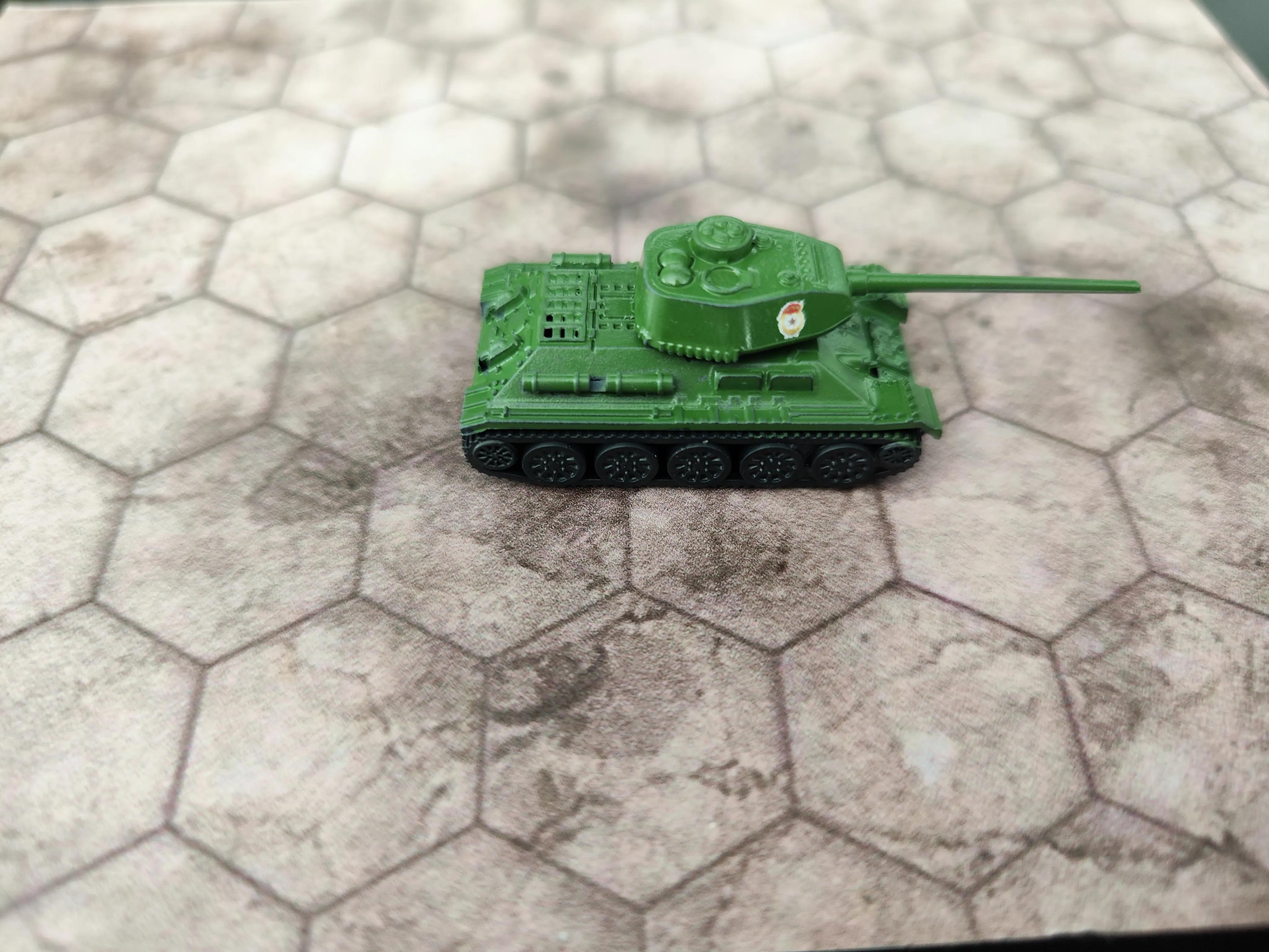 144 scale Soviet T-34 medium tank - iMedia