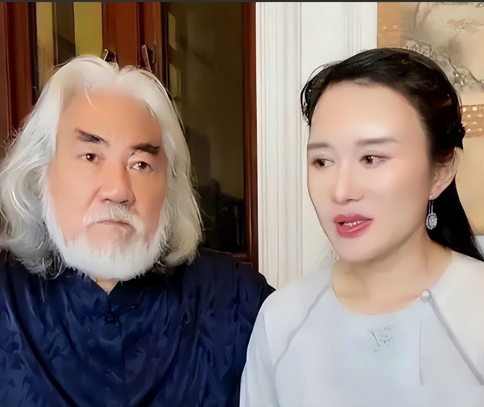 72-year-old Zhang Jizhong let go of his mouth for the first time ...