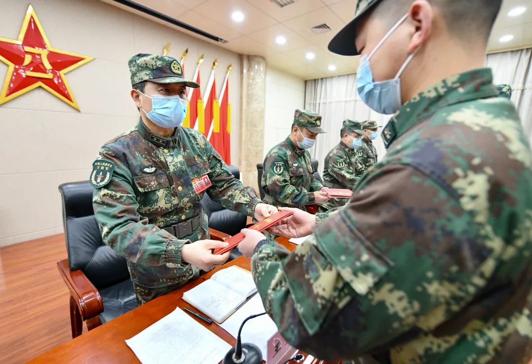 Soldier squad leader, the appointment ceremony is here - iNEWS