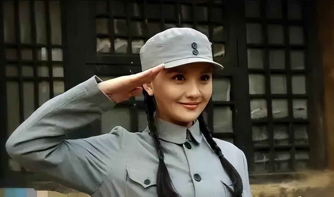 "Aunt Jinxi" was domestically abused?The melon dug out after the ...