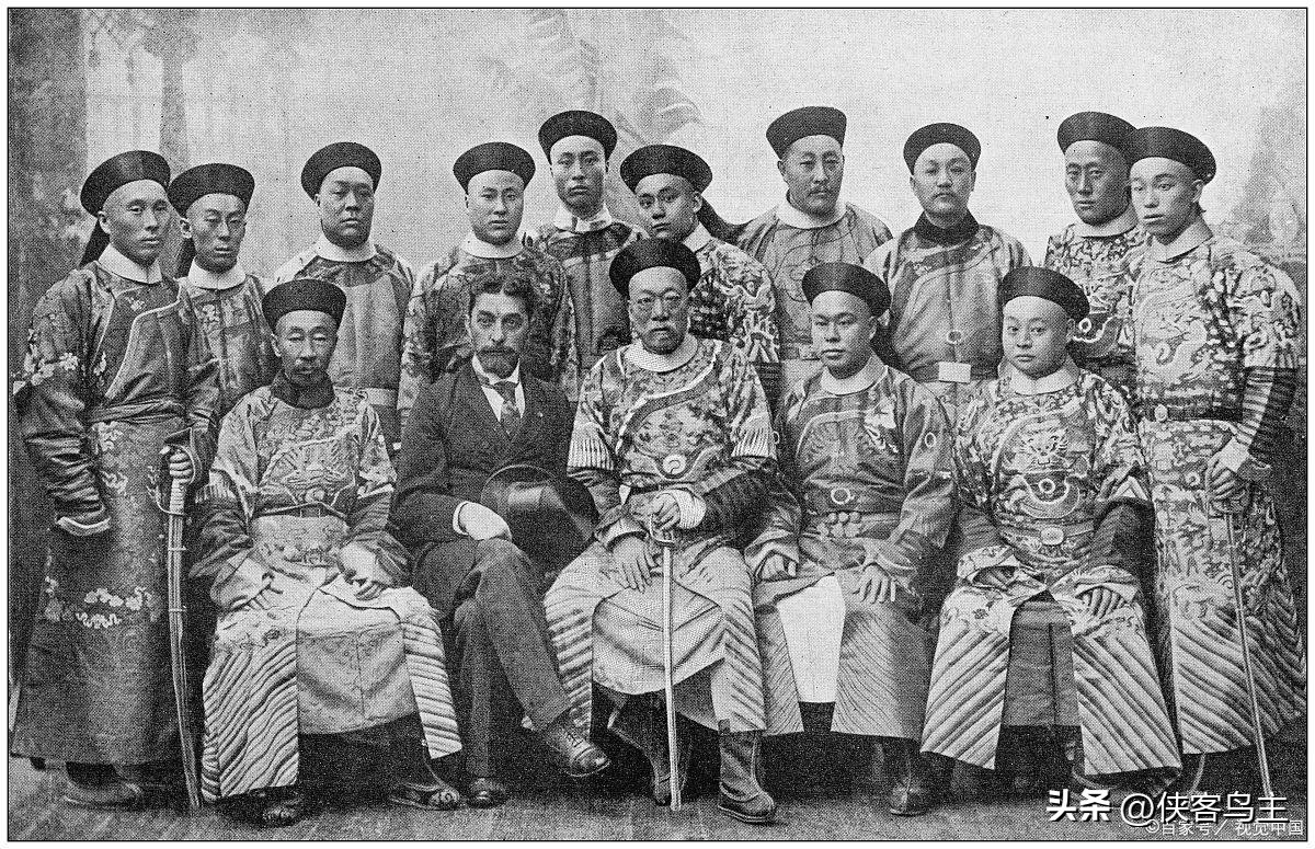 The imperial power is supreme! The characteristics of the political ...