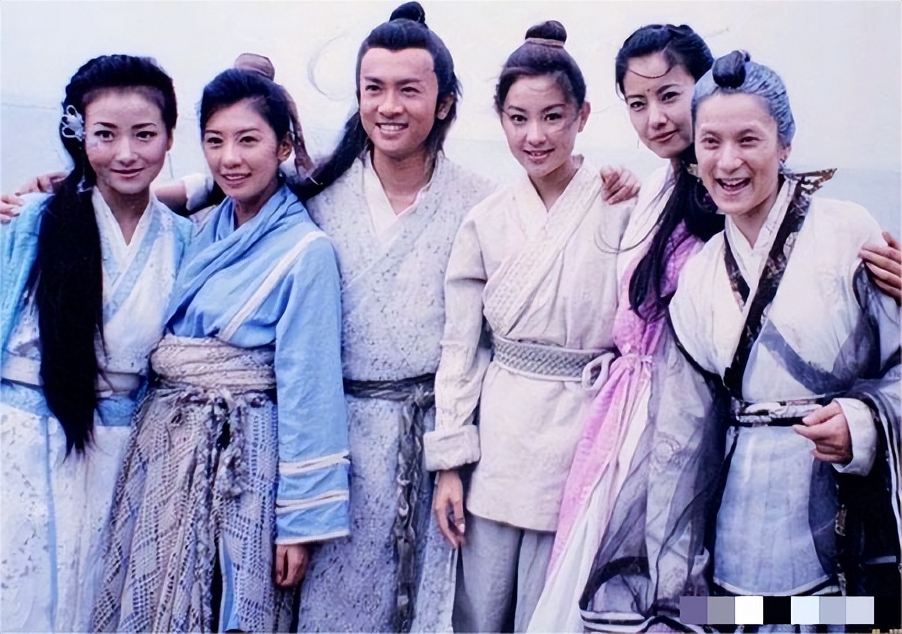 I am willing to be a partner for Alyssa Chia and Gao Yuanyuan! Neither ...