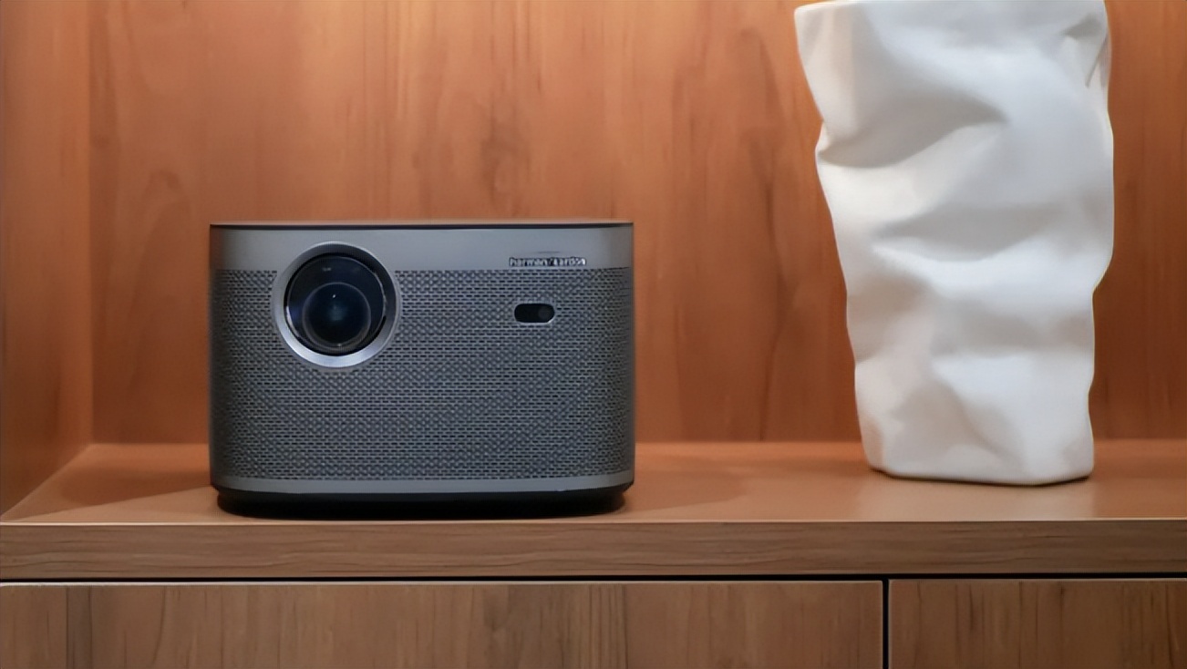 大眼橙X7D Pro/極米H3S/極米Z6X Pro投影儀哪款能兼具高配和輕薄？ - 頭條匯