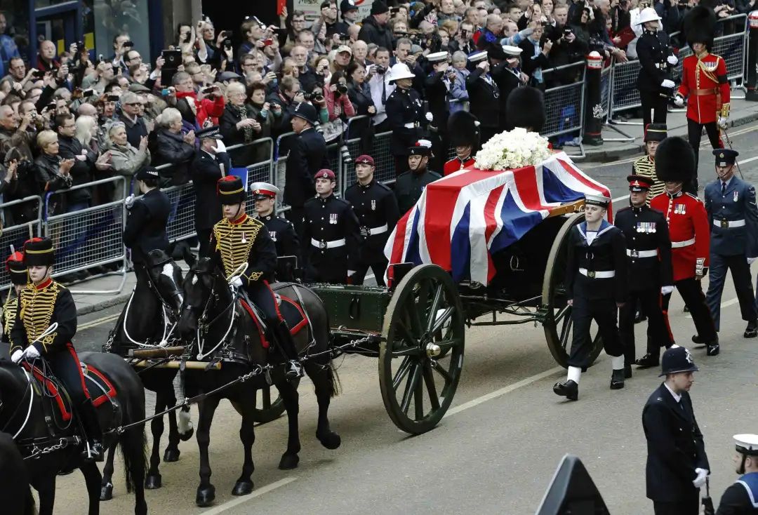 What kind of person can enjoy a state funeral after death? - iNEWS