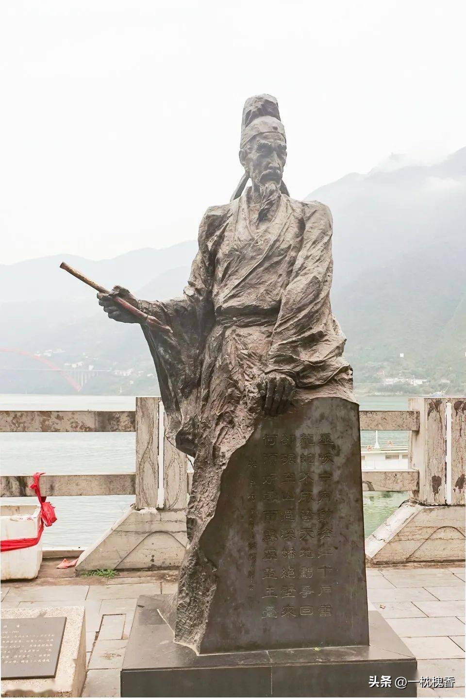 What is the beauty of Du Fu's "Following Photos" from the perspective ...