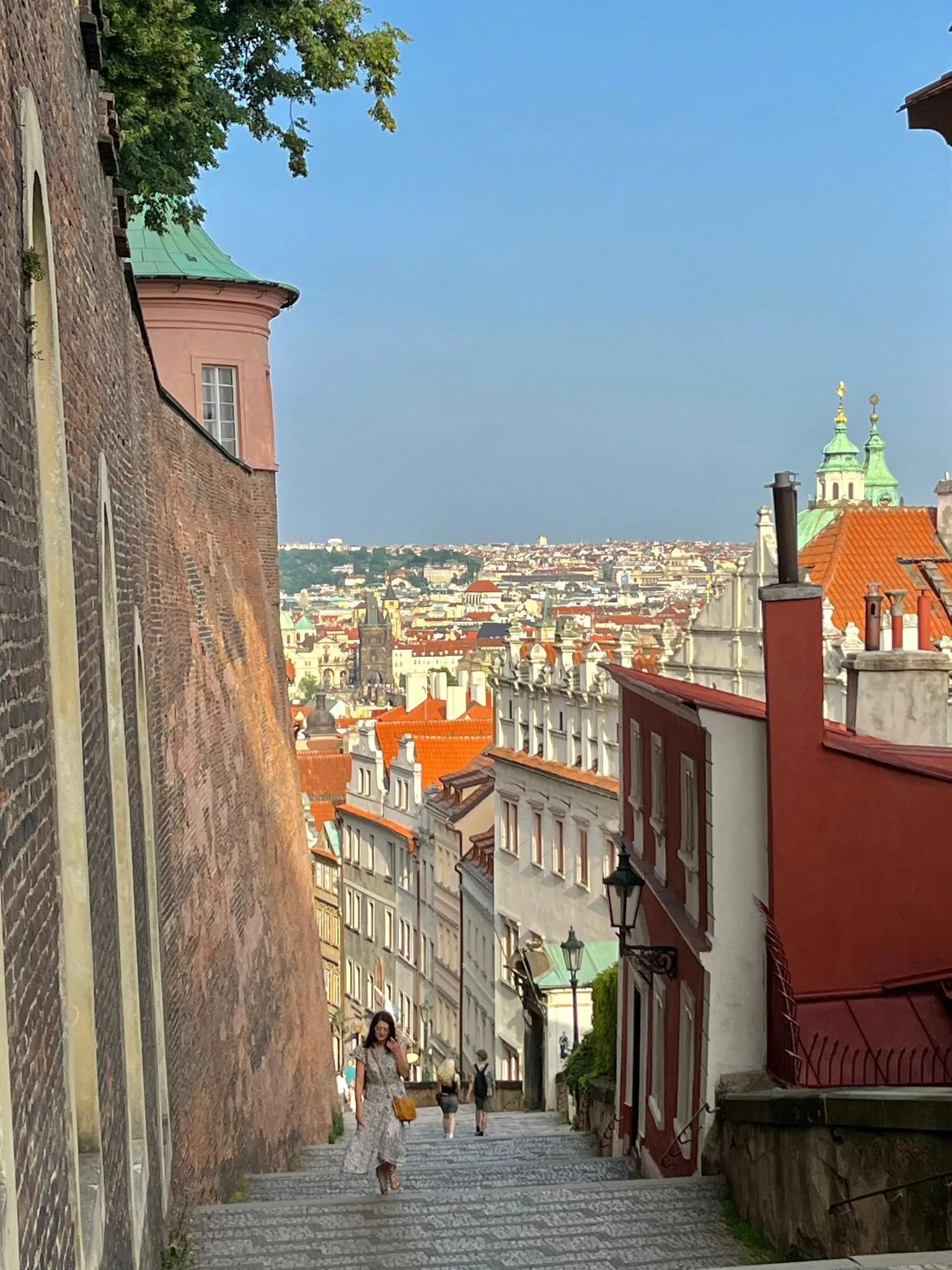 spring in prague - iNEWS