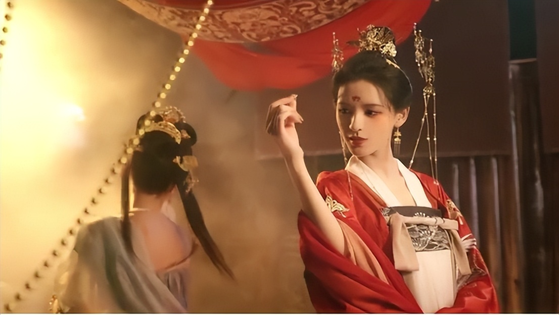 Those beauty ceilings, Zhang Yuxi actually grew into a plastic surgery ...