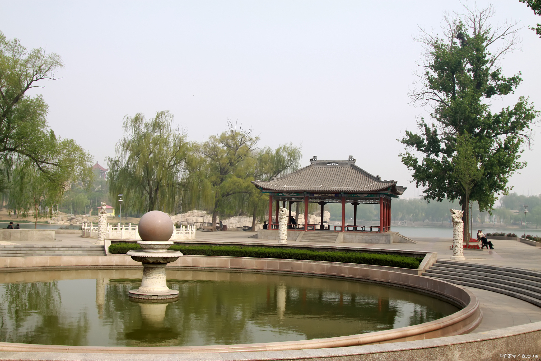 The peonies in Jinan Quancheng Park are in full bloom, entering the ...