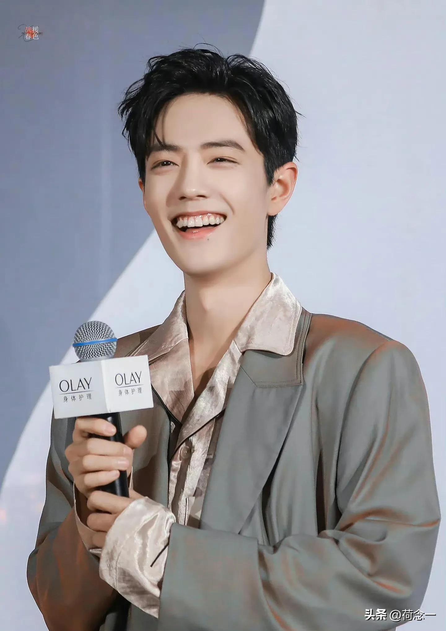 Xiao Zhan's smile is like a warm sun - iMedia