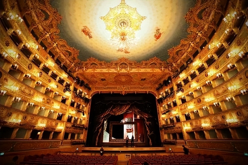 The historical origin of La Fenice Opera House and its important ...