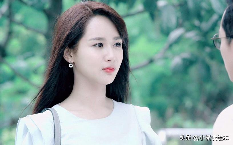 Yang Zi denied eating cake with Liu Xueyi in a post, who broke the news ...