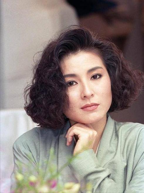 She was originally as famous as Teresa Teng, but she was devastated by ...