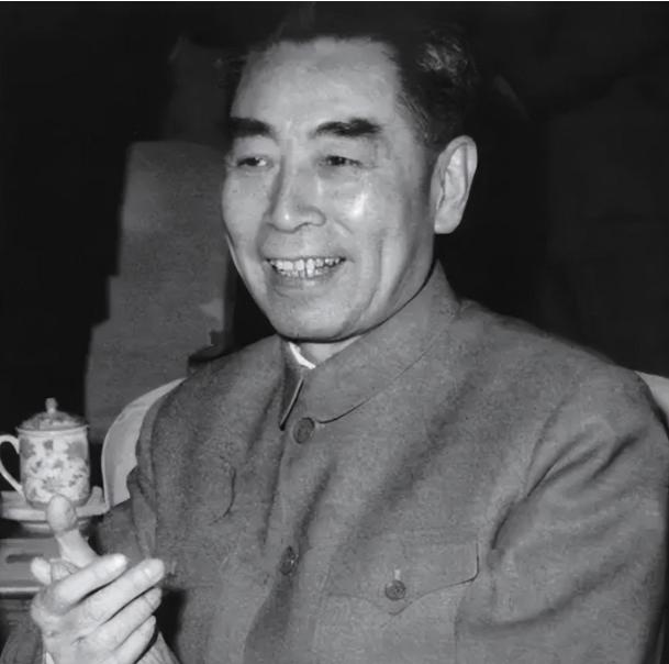 After Lin Biao defected, Zhou Enlai wailed loudly, Ji Dengkui stepped ...