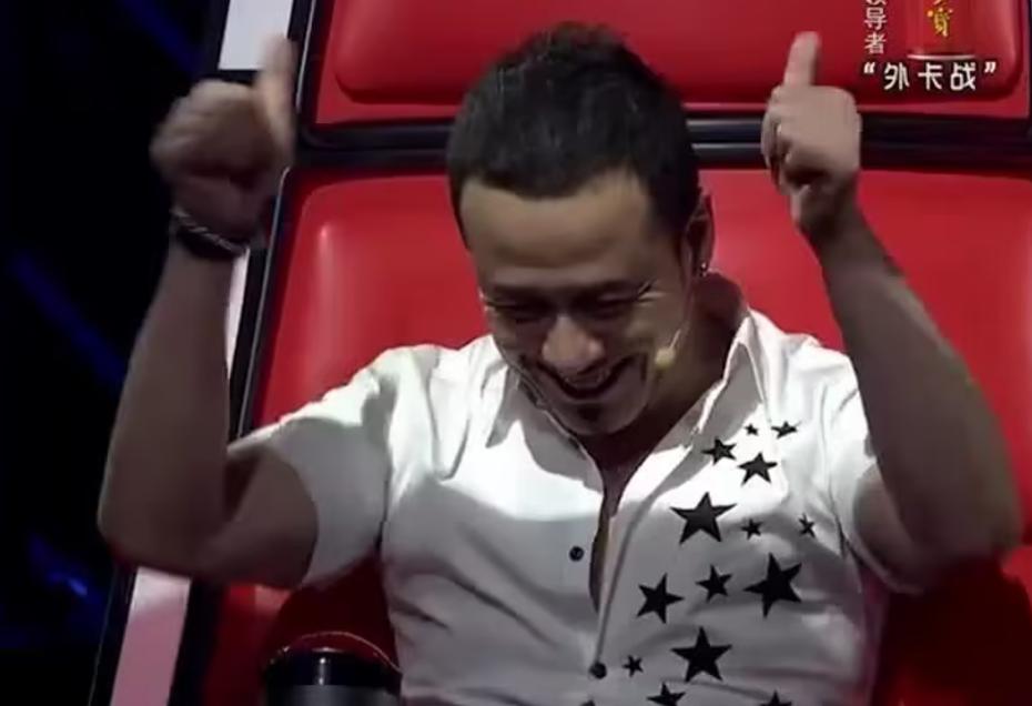 From a singer tutor to a street singer, Yang Kun has fallen into such a ...