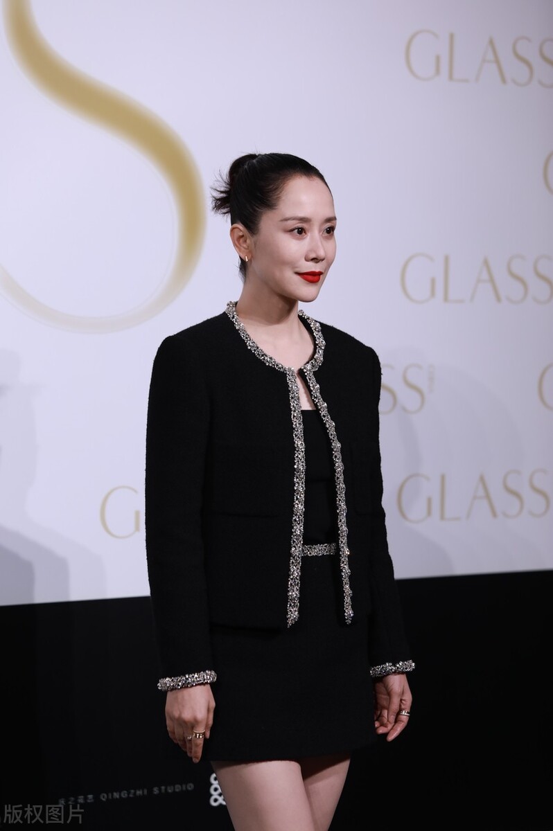 Hai Qing attends the GLASS Liguang collector dinner - iMedia