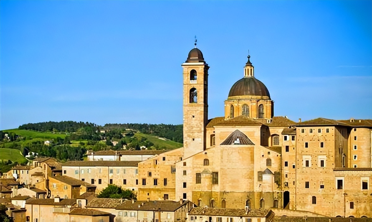 Italian prose: take you to appreciate the "beauty of the Middle Ages ...